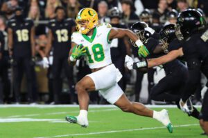 Oregon Tight End Kenyon Sadiq Has More to Prove - First Round Mock